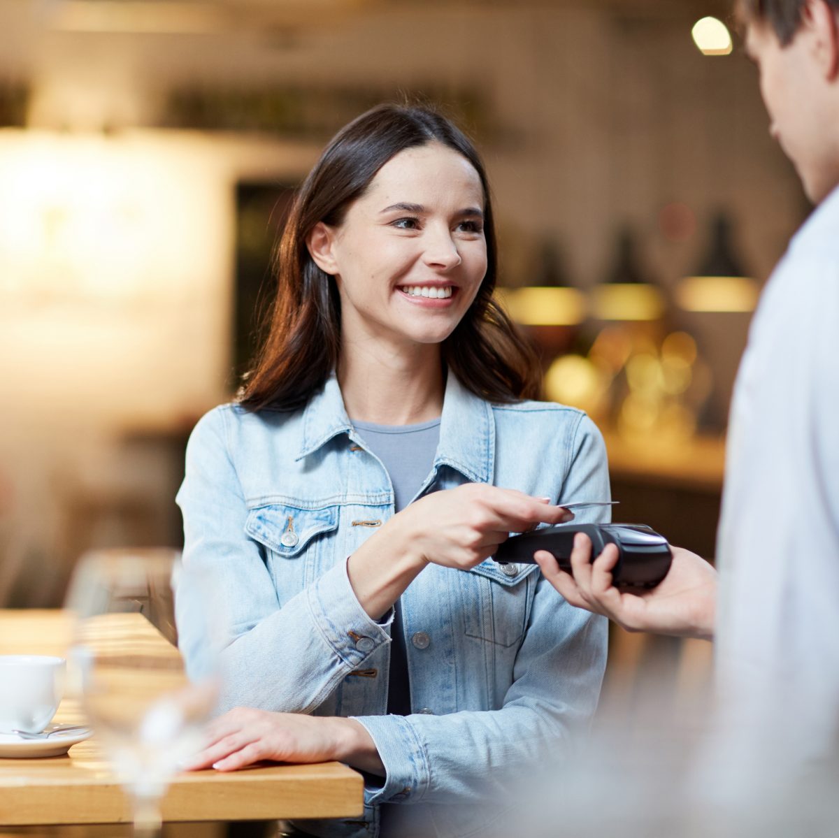 Bezahlen an POS-Kassen